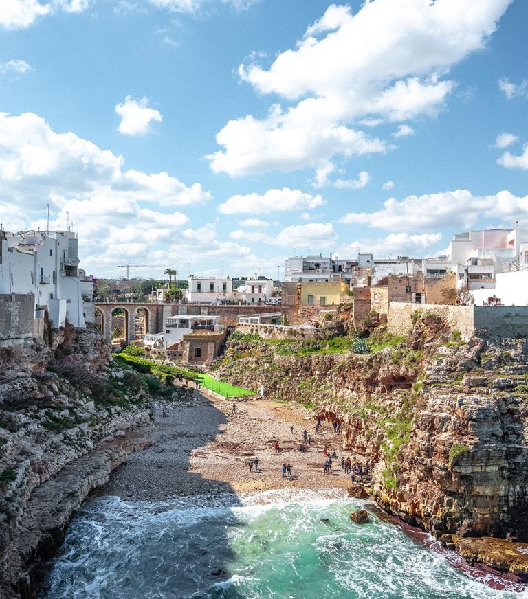 Best Things To Do in Polignano A Mare - Globe Voyaging