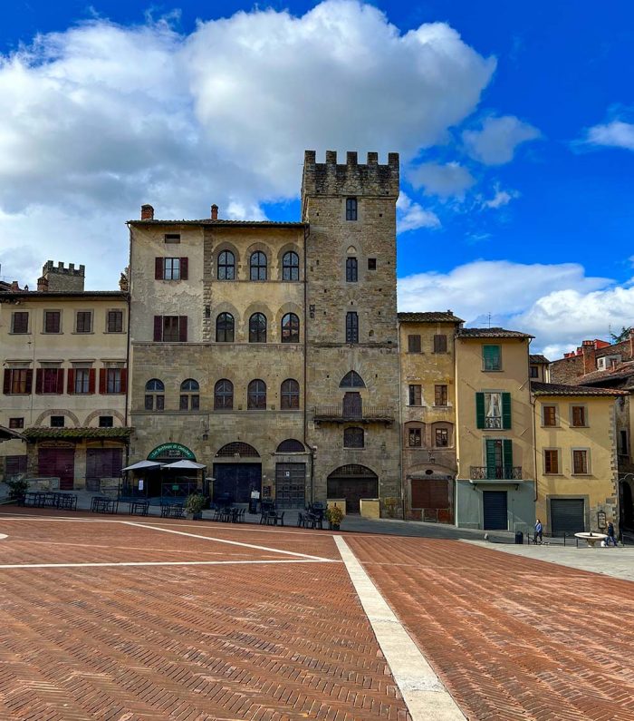What to see in Arezzo a day - Globe Voyaging
