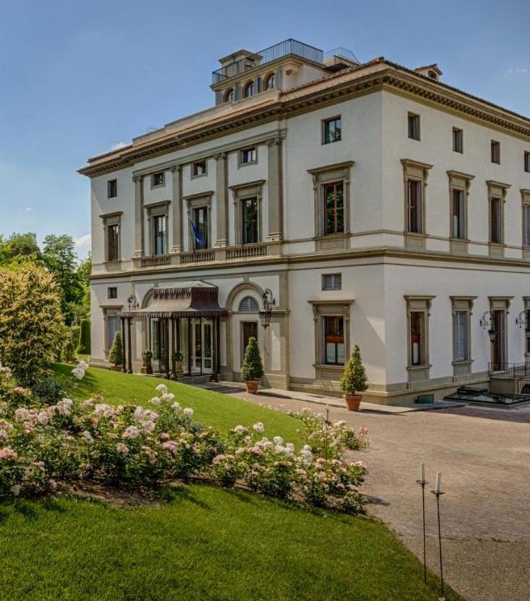 Amazing places to stay in Tuscany - Globe Voyaging